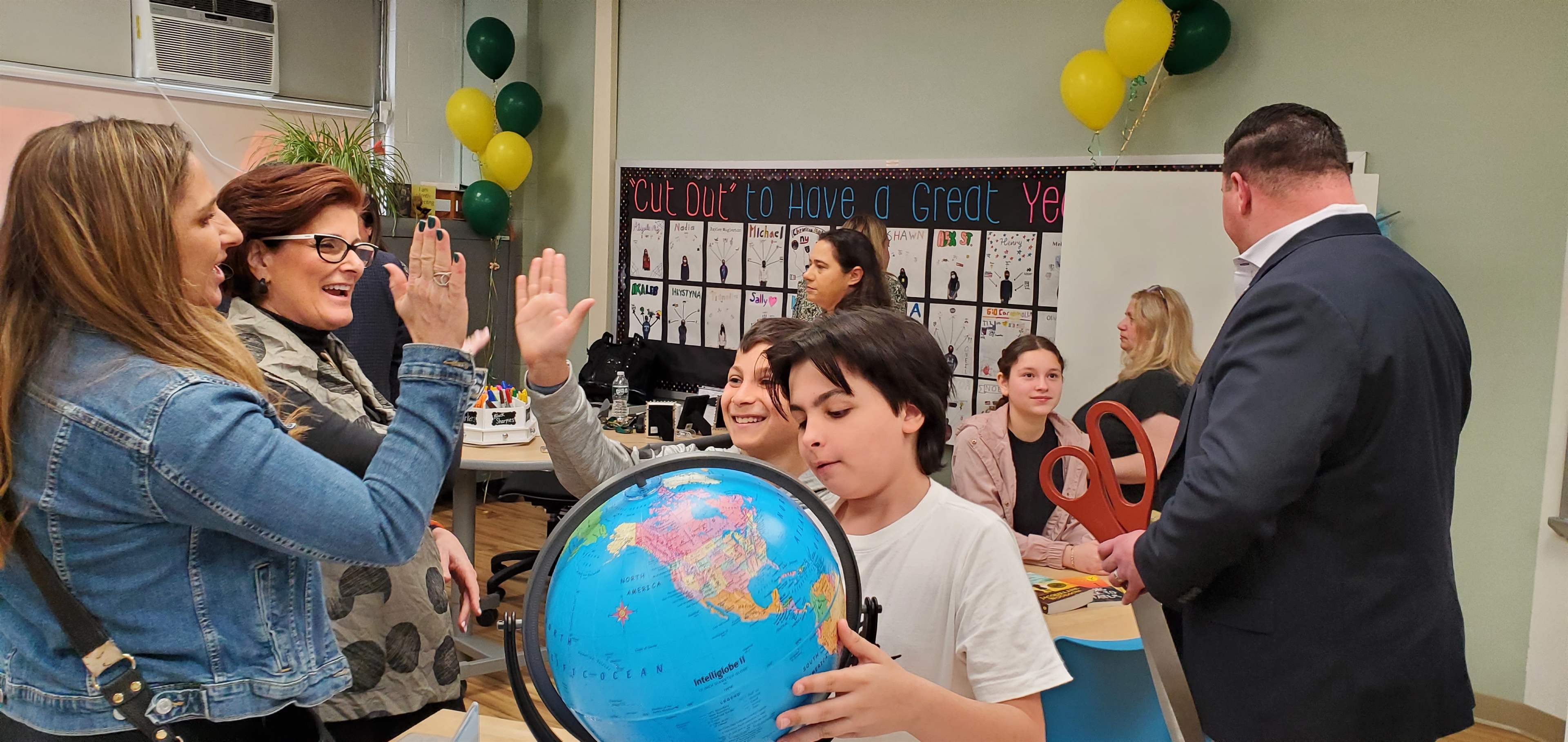 Reimagine Your Classroom Contest 2021 - dancker