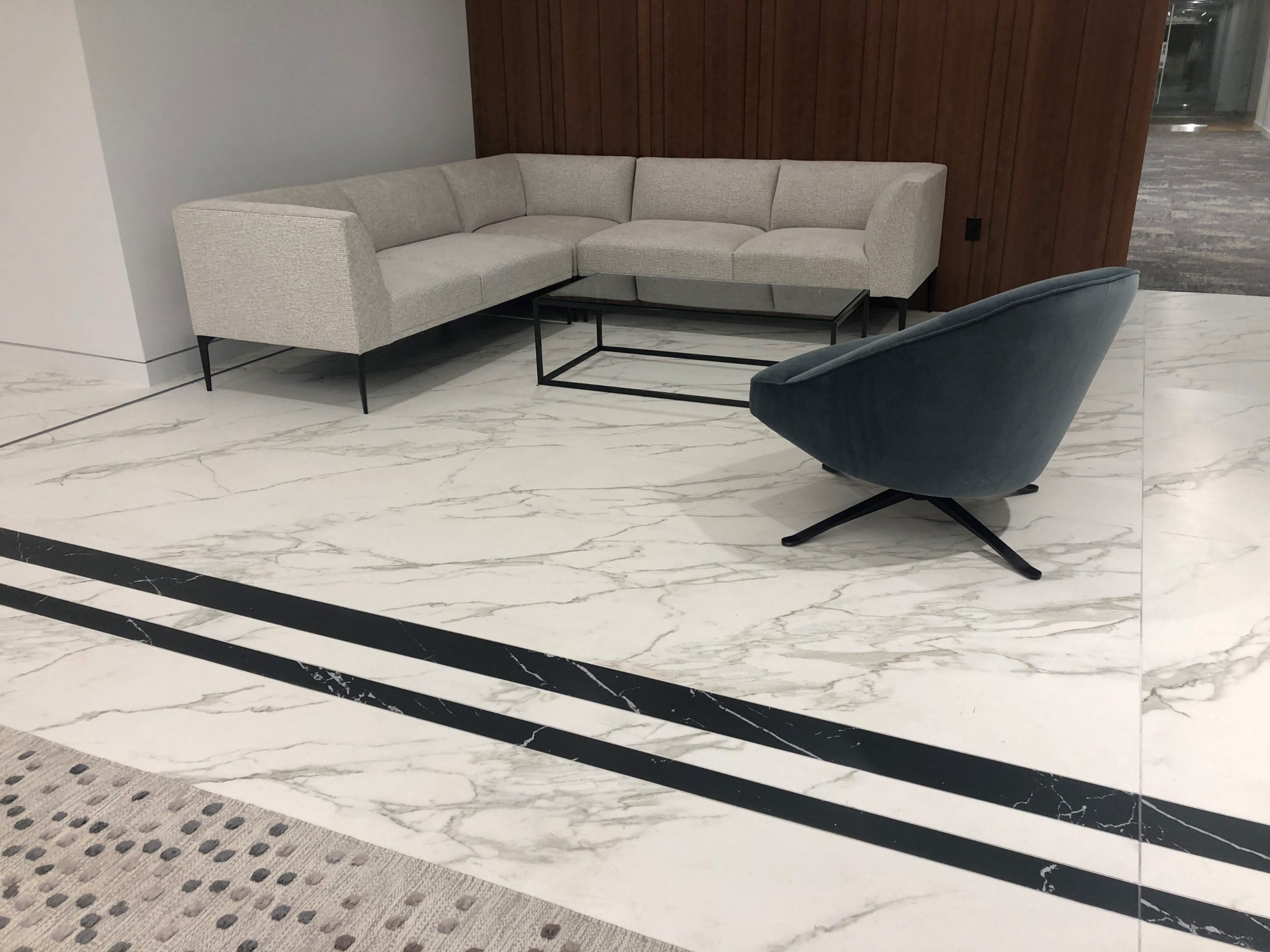 Alexander Court - dancker