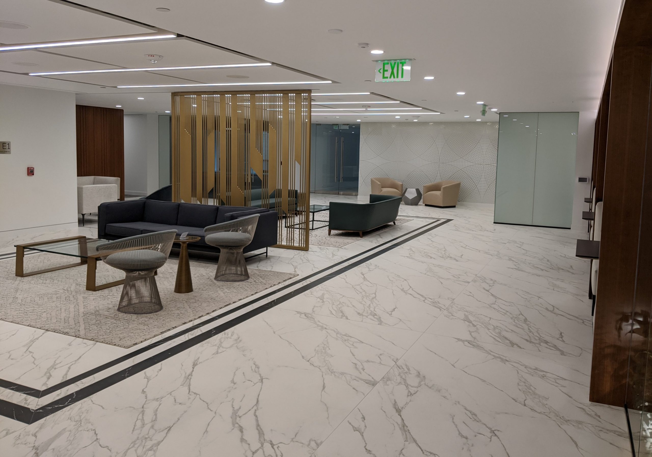 Alexander Court - dancker